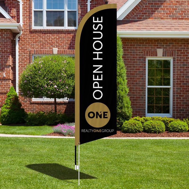 Realty ONE Group Model ON1FF_121 in | Dee Sign®